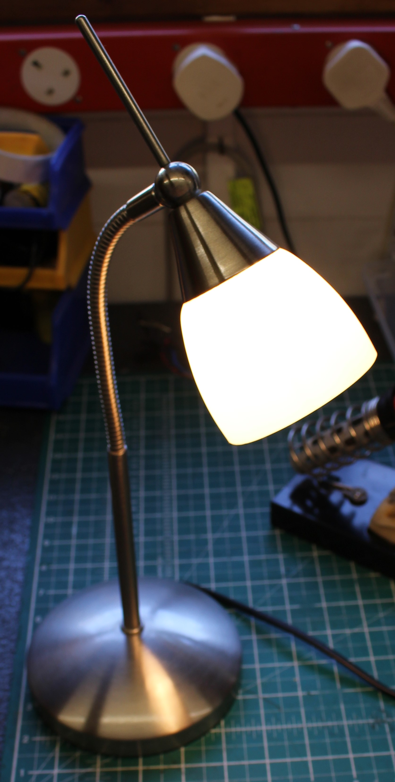 Touch control lamp repair – Fix It Workshop